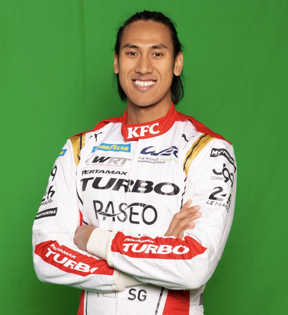 Gelael and Leung move to United's McLaren for 2025 WEC season - MotorSports